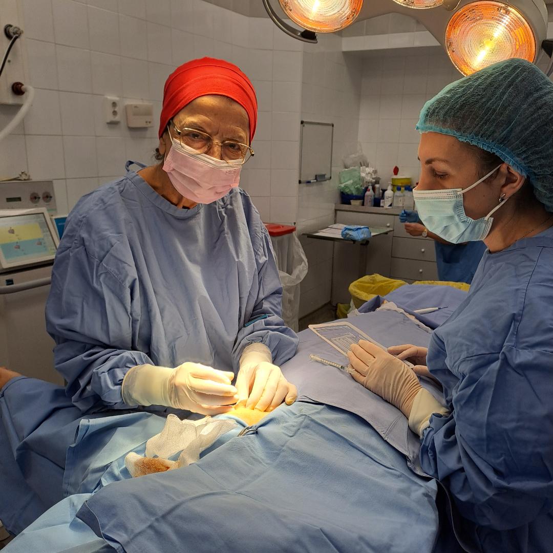 Με τις παθήσεις του μαστού πρέπει να ασχολούνται μόνον οι ...